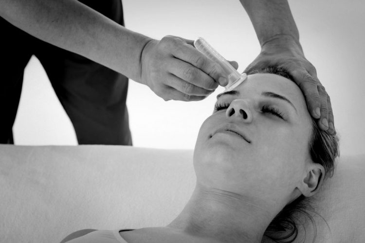 Facial Cupping Set with 4 Cups | Face Cups | FASCIQ®